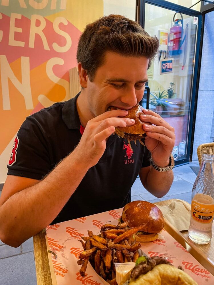 Wave burgers : les meilleurs smash burgers de Belgique