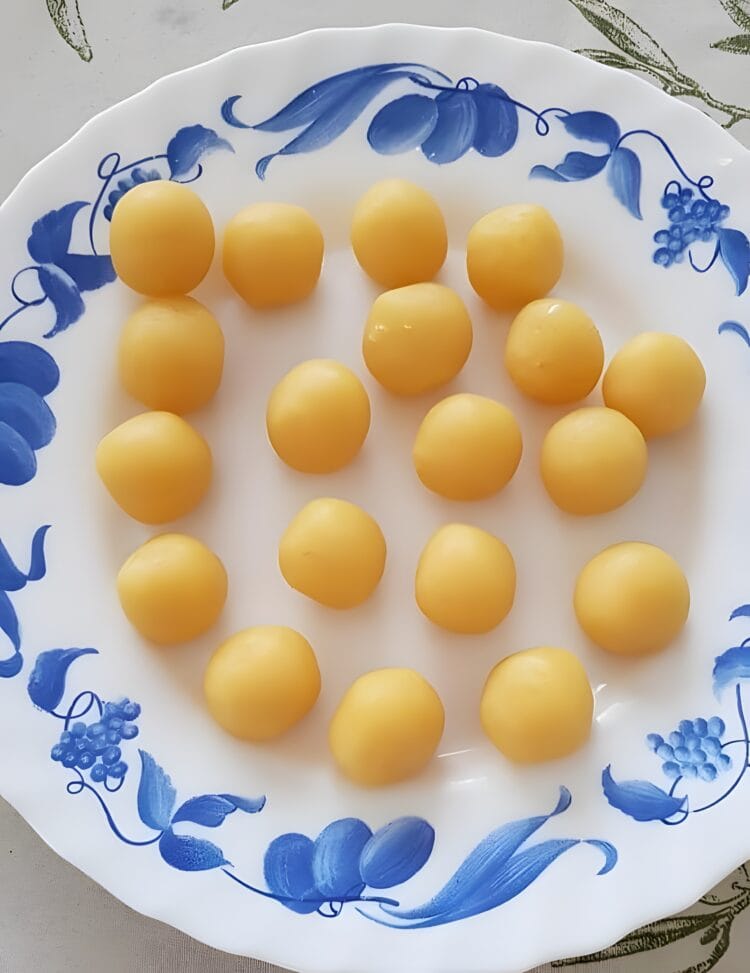 Boules de sésame aux haricots mungo - Bánh Cam - Bánh Rán