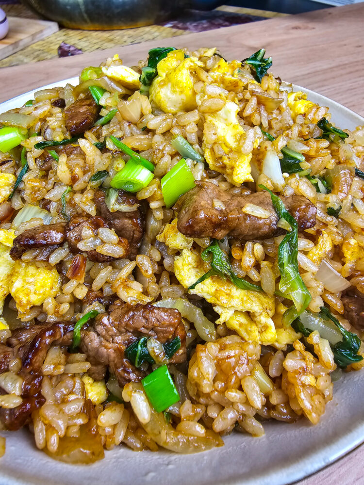 Riz sauté au bœuf à la chinoise