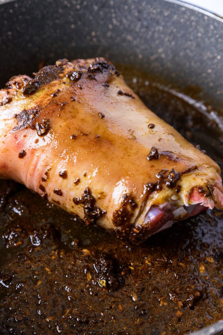 Khao Kha Moo - Thai Braised Pork Leg